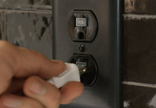 Snug Plug - Your Loose Outlet Fix!
